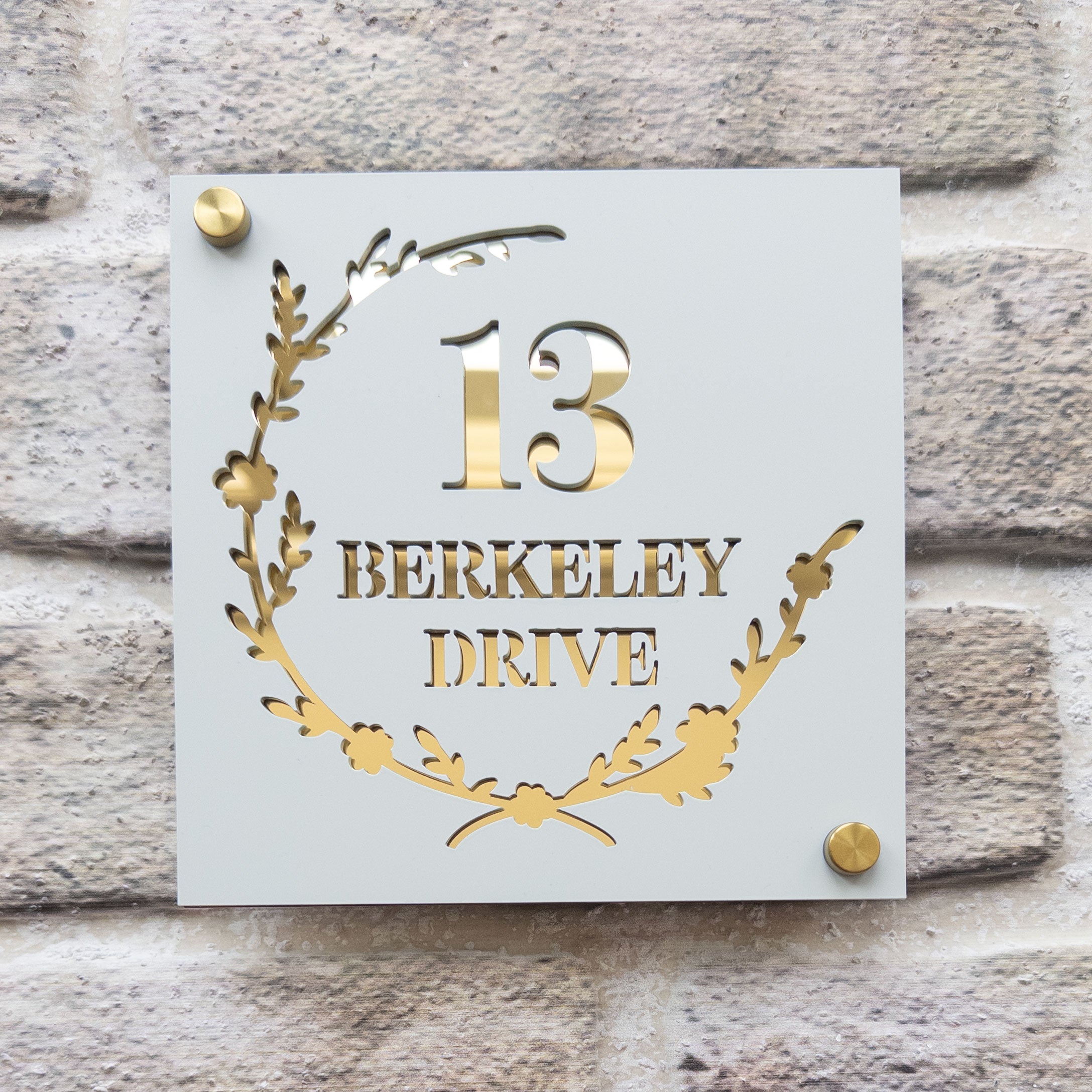The Daisy Wreath Super Glam House Sign – Luxe House Signs